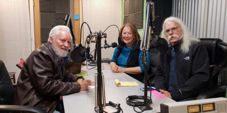 About KCIW | KCIW Curry Coast Community Radio